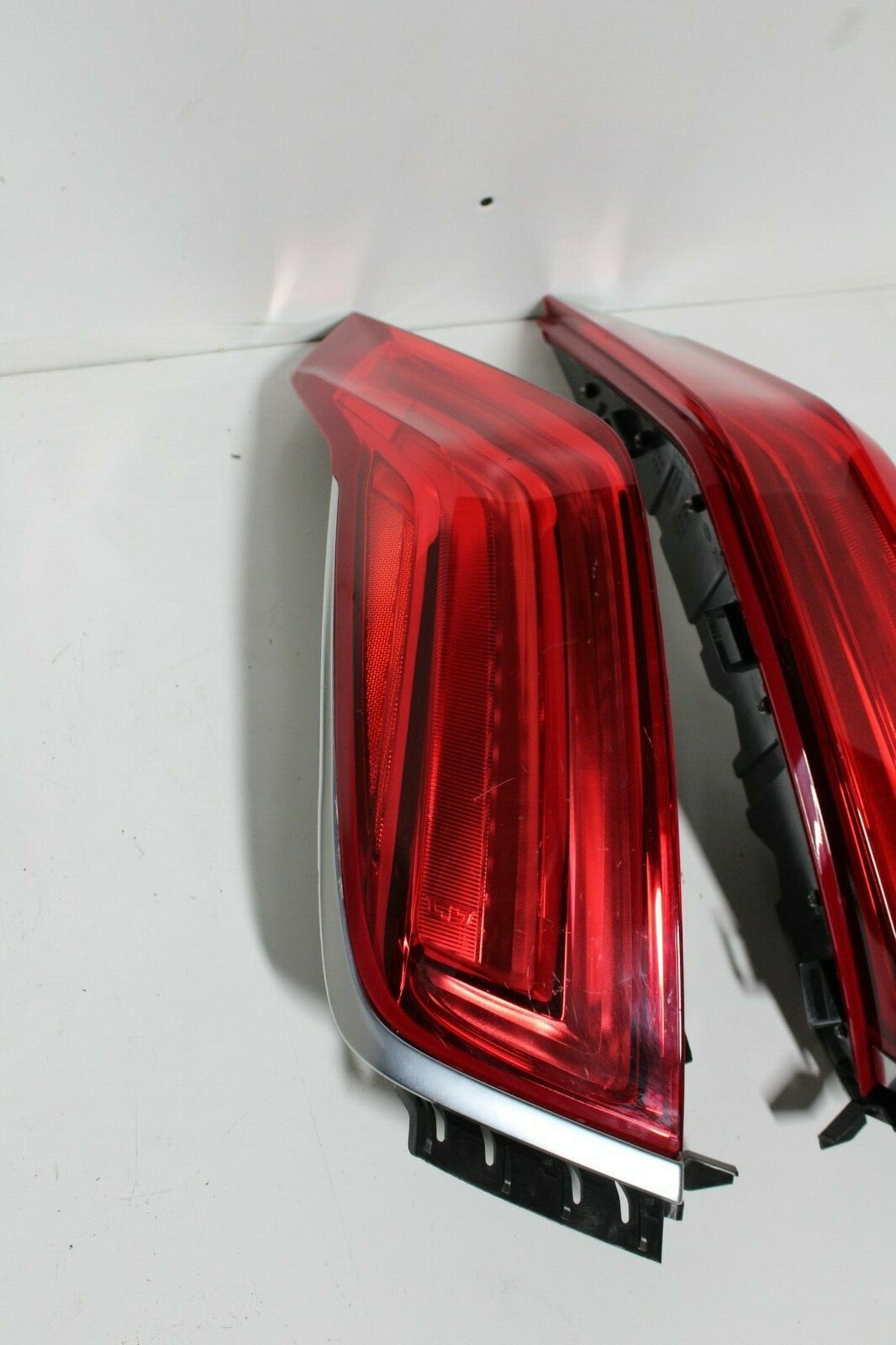 2016-2018 Cadillac CT6 Right & Left Tail Light Red Lens Assembly - Set ...