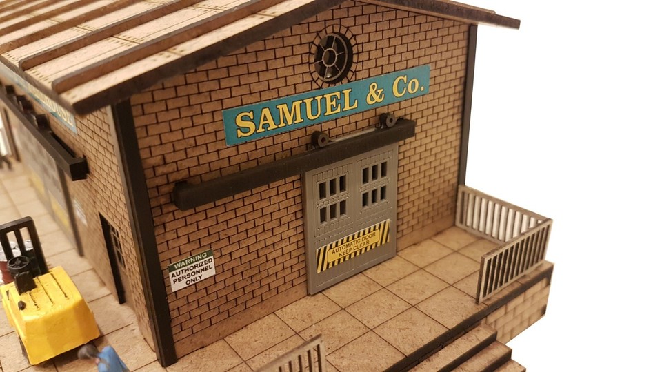 HO Scale Warehouse Kit with Motorized Working Doors (see video) | eBay