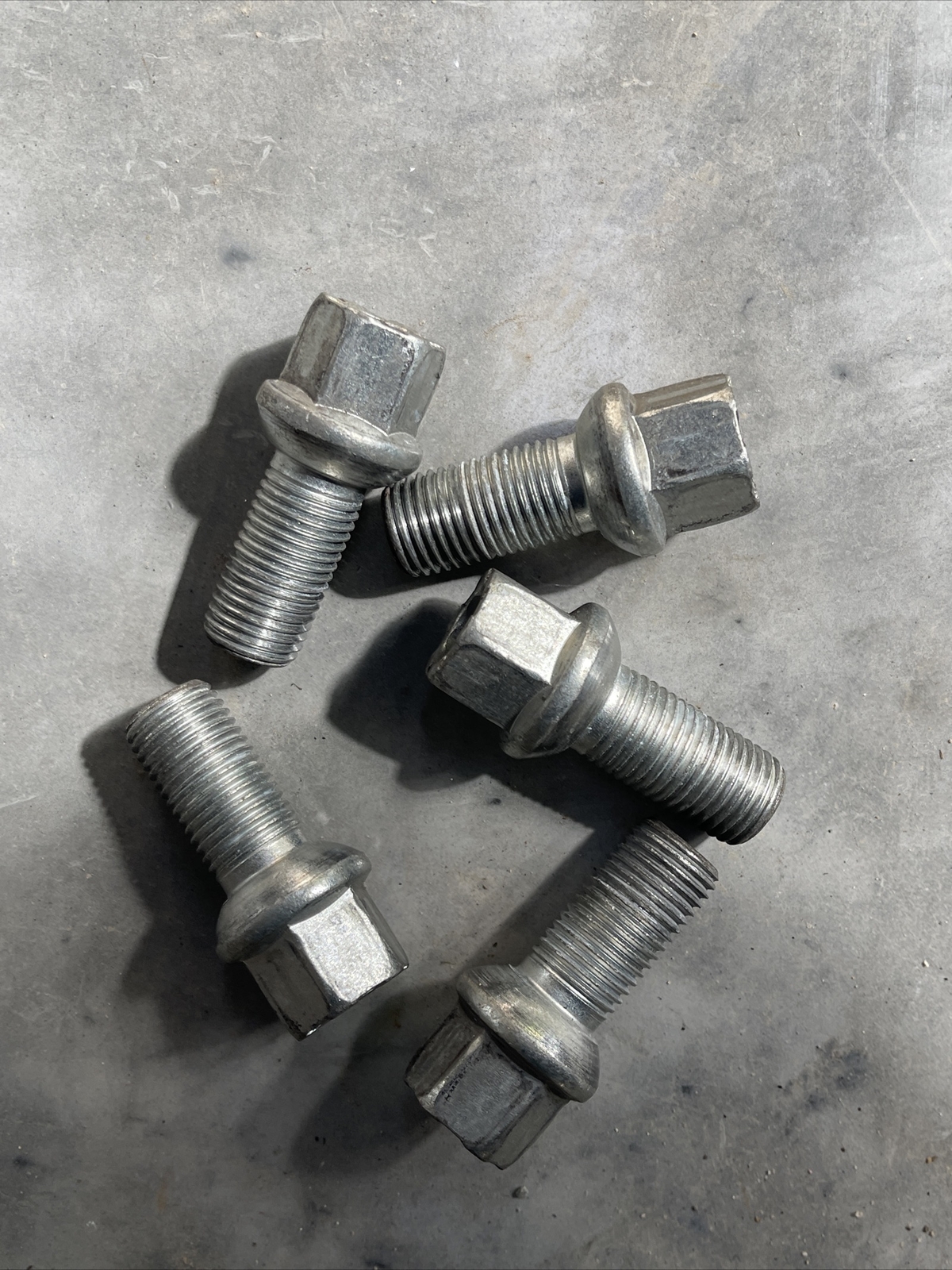 2000-2020 AUDI VW Jetta Passat GTI Rabbit Golf beetle Wheel Lug Bolts ...