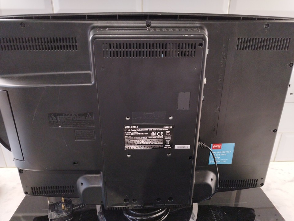 Bush 22" TV/DVD Combo HD Ready LCD with Freeview | eBay UK
