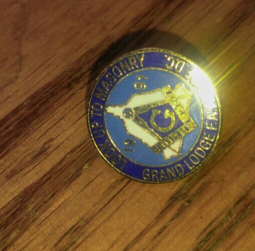 Look Up To Masonry 1991 Pin Grand Lodge AAM of DC Lapel Washington | eBay