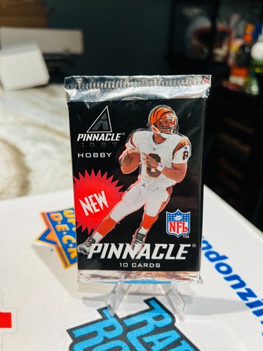 1997 Pinnacle NFL Football Factory Sealed HOBBY Pack 10 Cards TROPHY ...