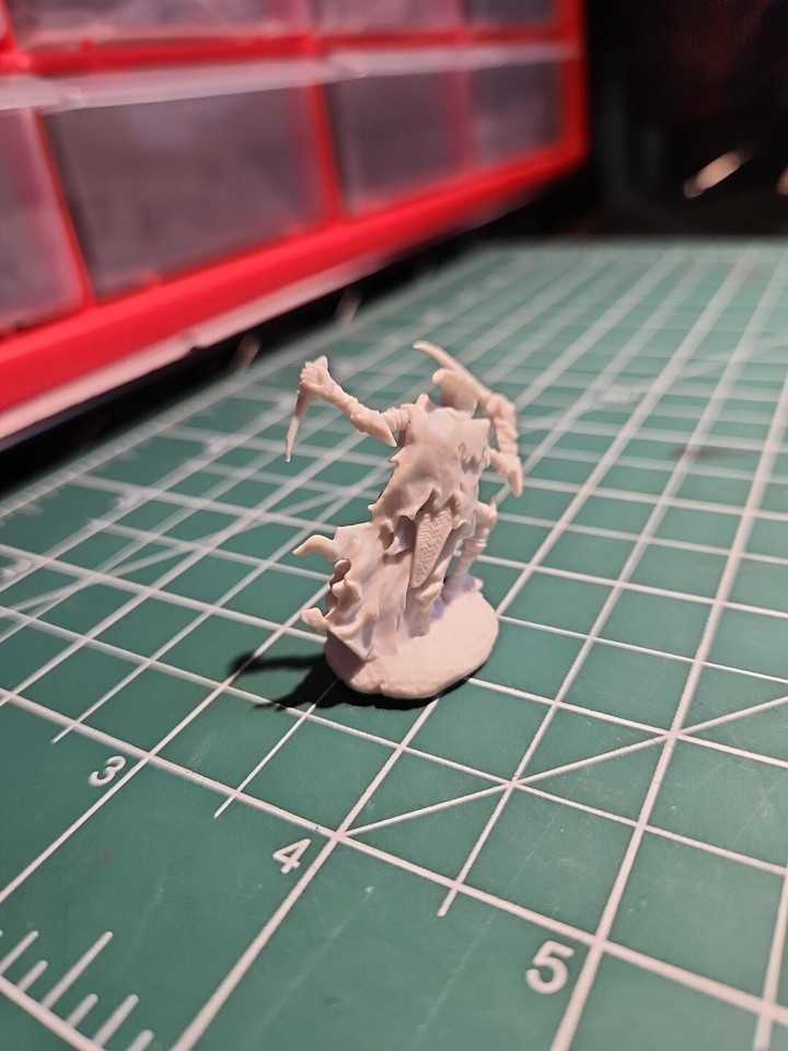 D&D Reaper Bones Miniature Zalash Dark Elf Assassin | eBay