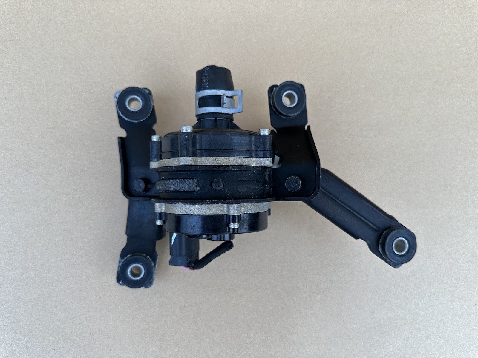 2020-2022 Kia Niro Soul EV OEM Coolant Pump 36910-0E650 | eBay