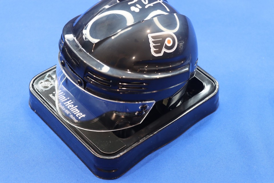 LINDSAY CARSON Autographed NHL Mini Helmet Philadelphia Flyers ...