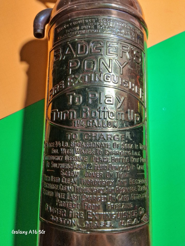 Badger's Pony Copper/Brass Fire Extenguisher 1¼ Gallon Empty No. 26427 ...