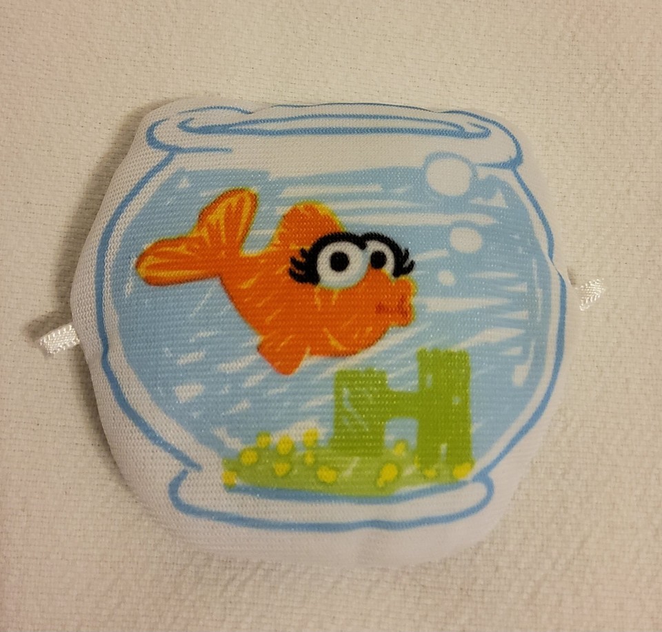 Sesame Street Elmo’s World Dorothy The Goldfish in Fish Bowl Squeaker ...