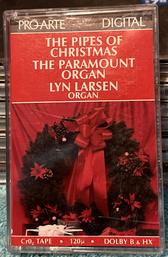 The Pipes of Christmas The Paramount Organ Lyn Larsen Organ Cassette | eBay