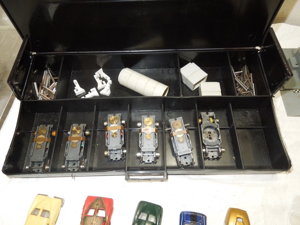 Aurora Model Motoring parts, carry / pit case, Tyco slot car, raceway ...
