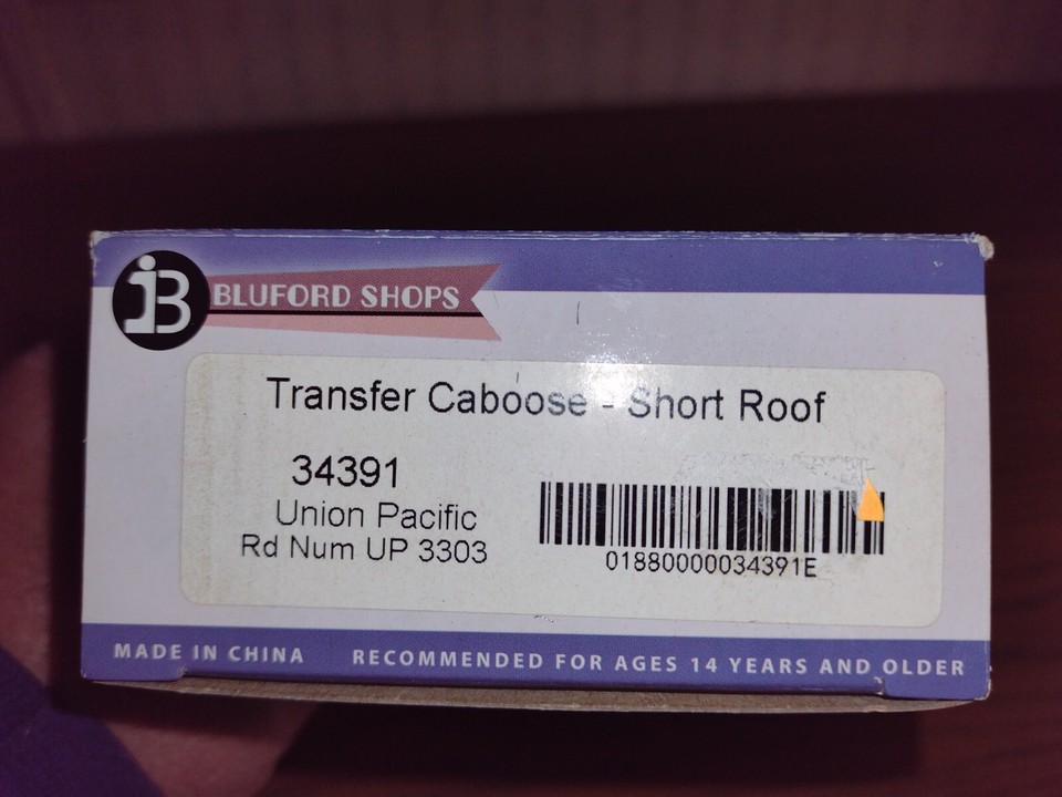 Bluford shops transfer caboose short roof Union Pacific 3303 | eBay