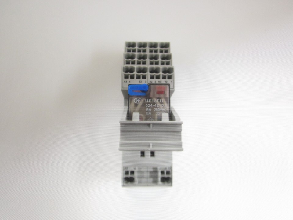 WAGO 858-304 RELAY BASE WITH HF18FH-024-4Z1DJ RELAY | eBay