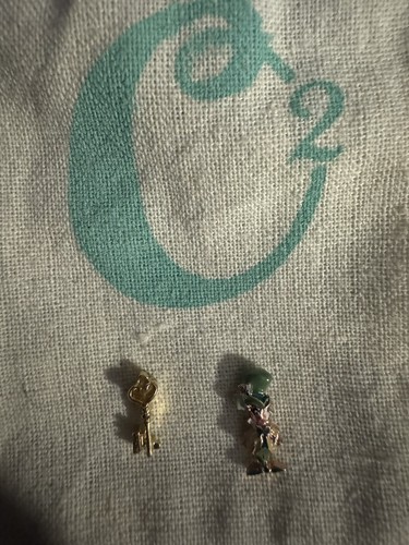 origami owl charms Alice In Wonderland Mad Hatter, Key | eBay