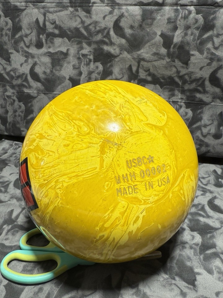Motiv Forza Redline 15 lb Bowling ball Used Single Drill | eBay