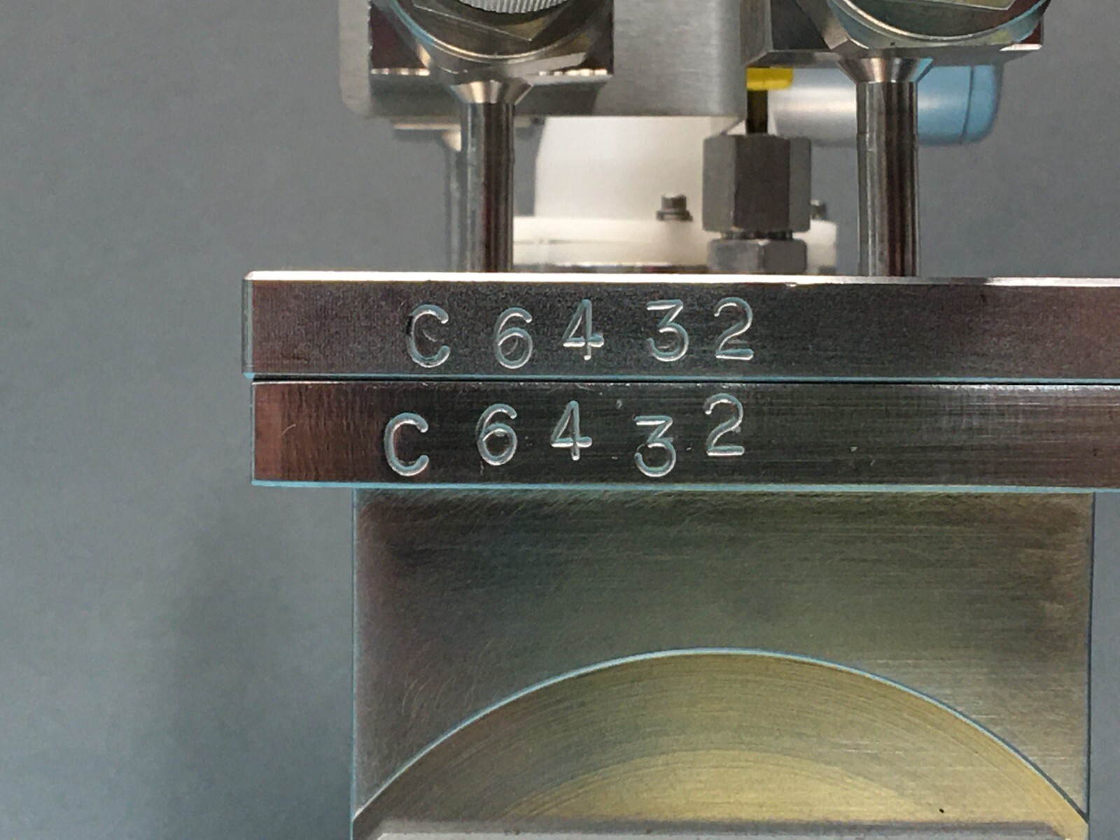 ATMI Ampule Bubbler, AMAT P5000, CVD, Nupro 6LV-DSBW4, 6LV-BNBW4-C ...