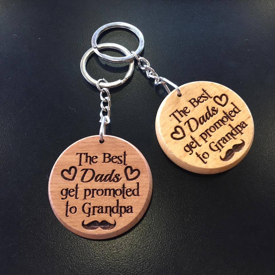 Dad Father Wooden Keyring Keychain Gifts - Engraved with heartfelt ...