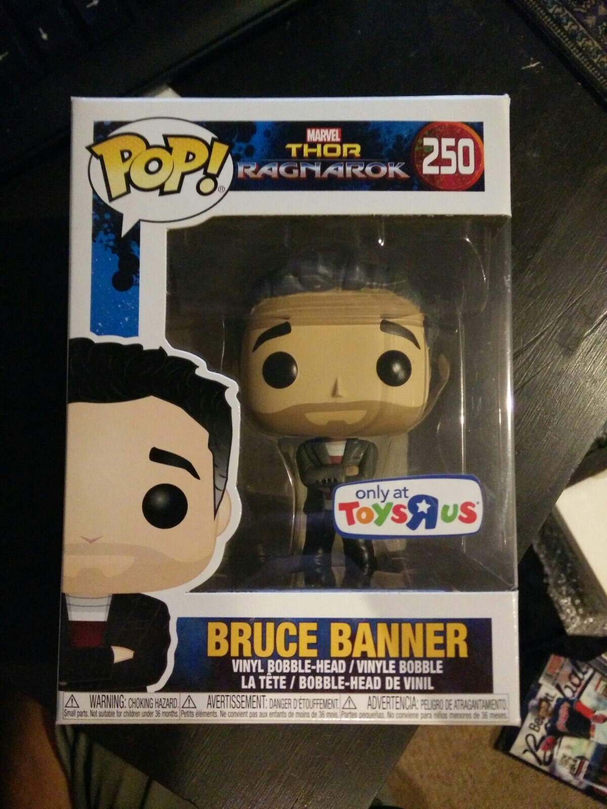 Funko Pop! Marvel #250 Thor: Ragnarok Bruce Banner (Toys R Us Exclusive ...