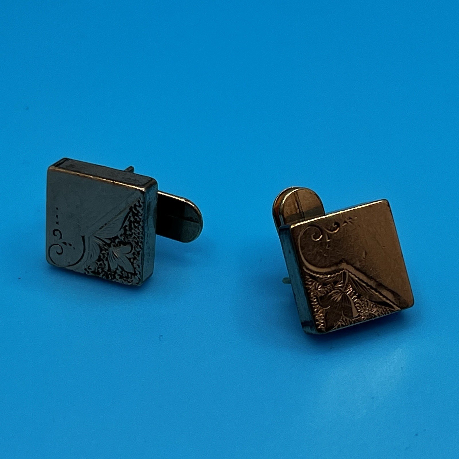 Victorian Eduardian Hand Engraved Engraved Cufflinks - Gem