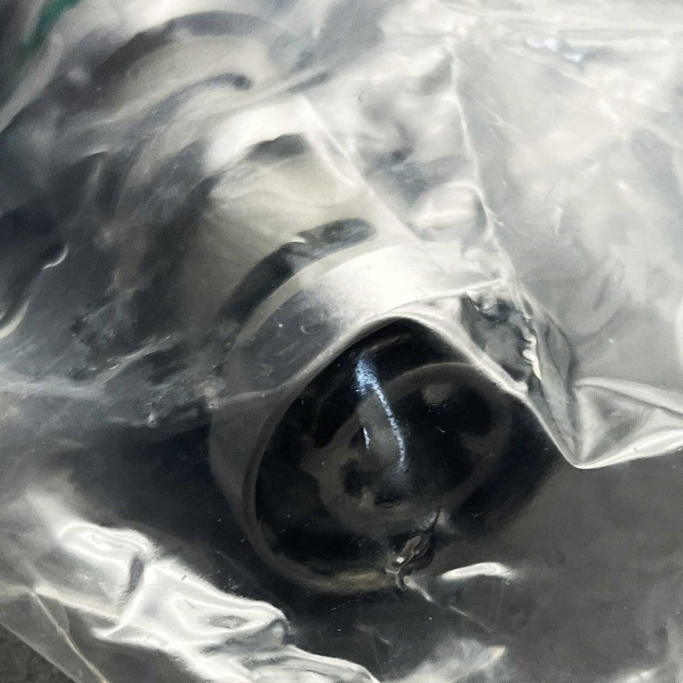 23871486 Thermostat and Piston Cooling control valve set 23871480 for ...