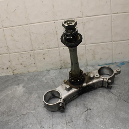 09-14 YAMAHA YZF R1 FRONT CLAMP LOWER TRIPLE TREE STEM 14B-23340-00-00 ...