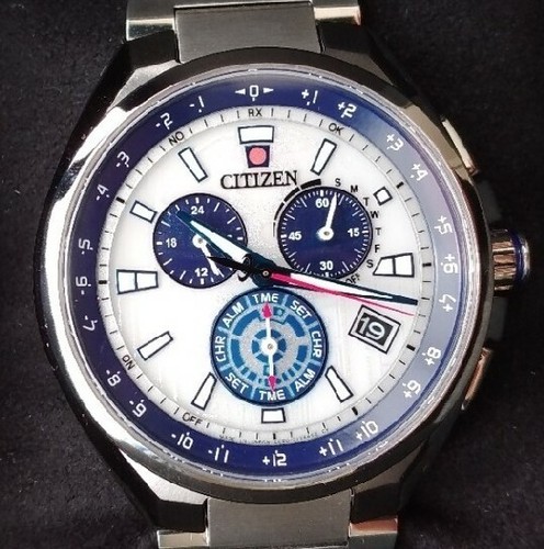 CITIZEN Disney Collection Star Wars R2-D2 CB5040-71A Solar Watch Made ...