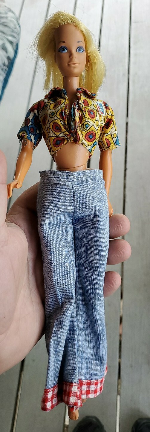 VINTAGE 1966 HIPPIE BARBIE MADE IN KOREA WITH SWEET JEANS AND TOP ...