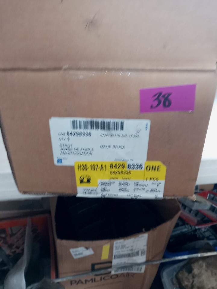 GM OEM 84298336 2009-17 Chevy Traverse Driver Side Lift Gate Strut ...