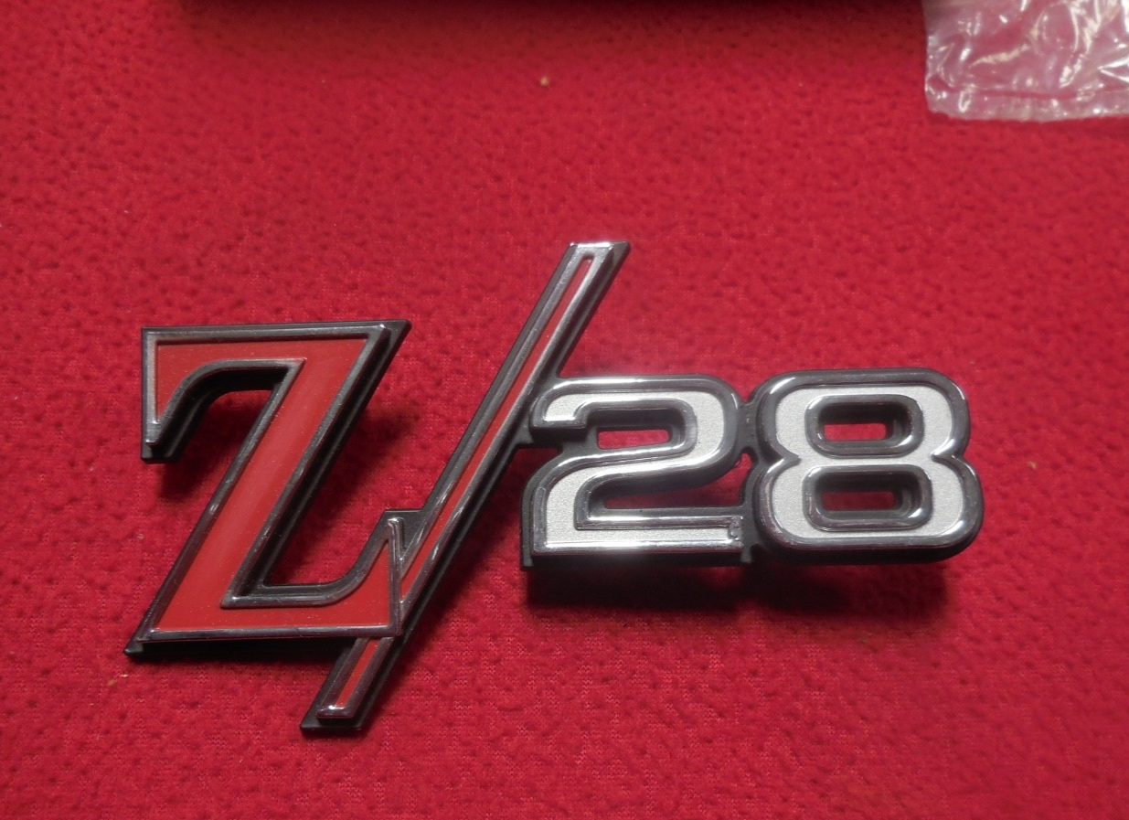 NOS 1969 Chevrolet Camaro Z28 rear taillight panel Z28 emblem 8701333 ...