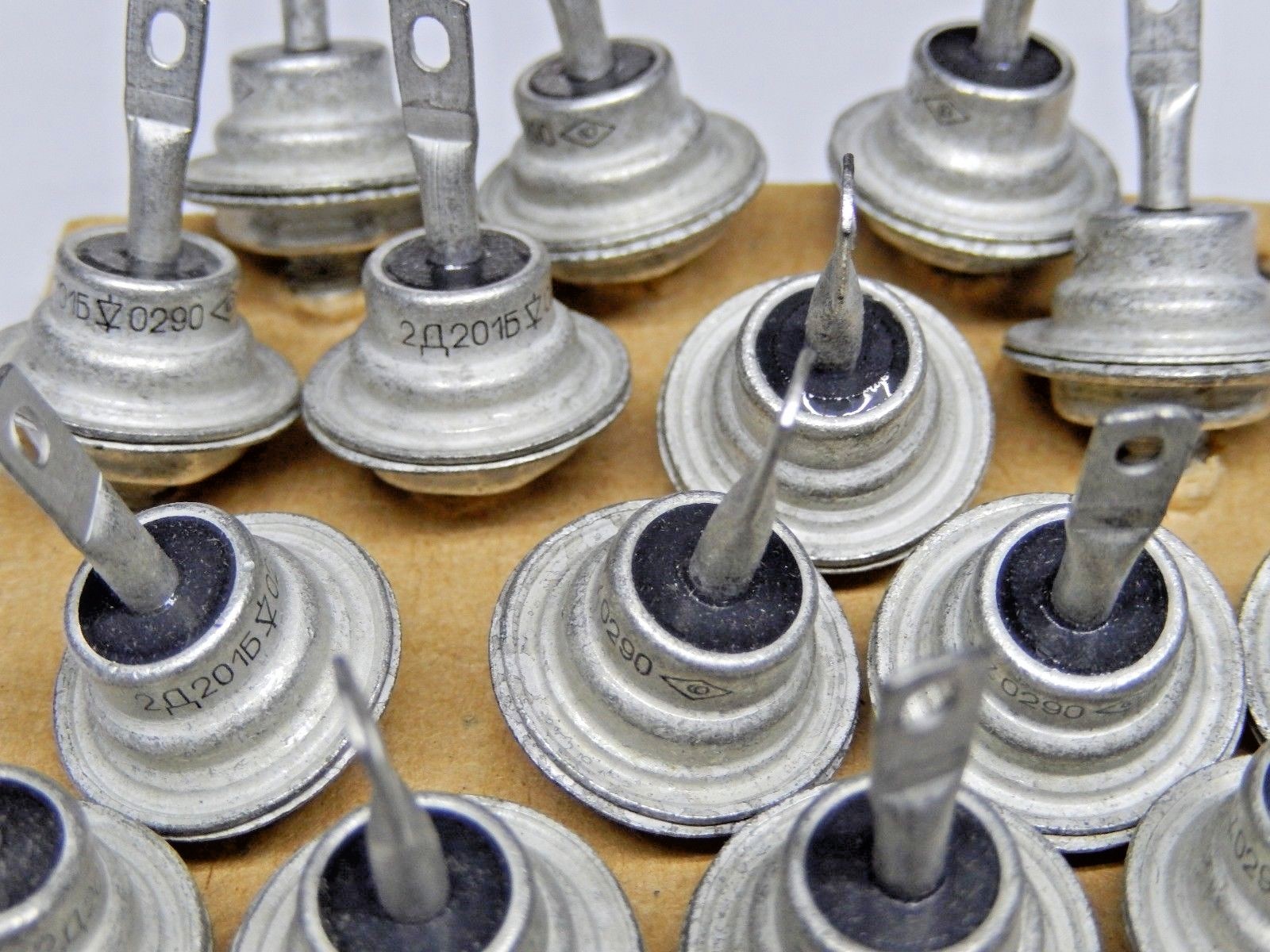 2D201B (2Д201Б) RUSSIAN SILICON, DIFFUSION DIODE up to 1.1 kHz Lot of ...