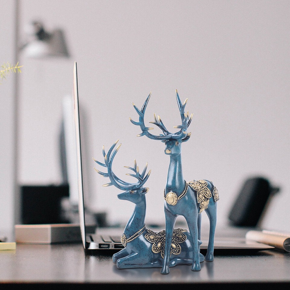 2Pcs Statue Deer Sculptures Figurine Reindeer Office Home Tabletop Art ...