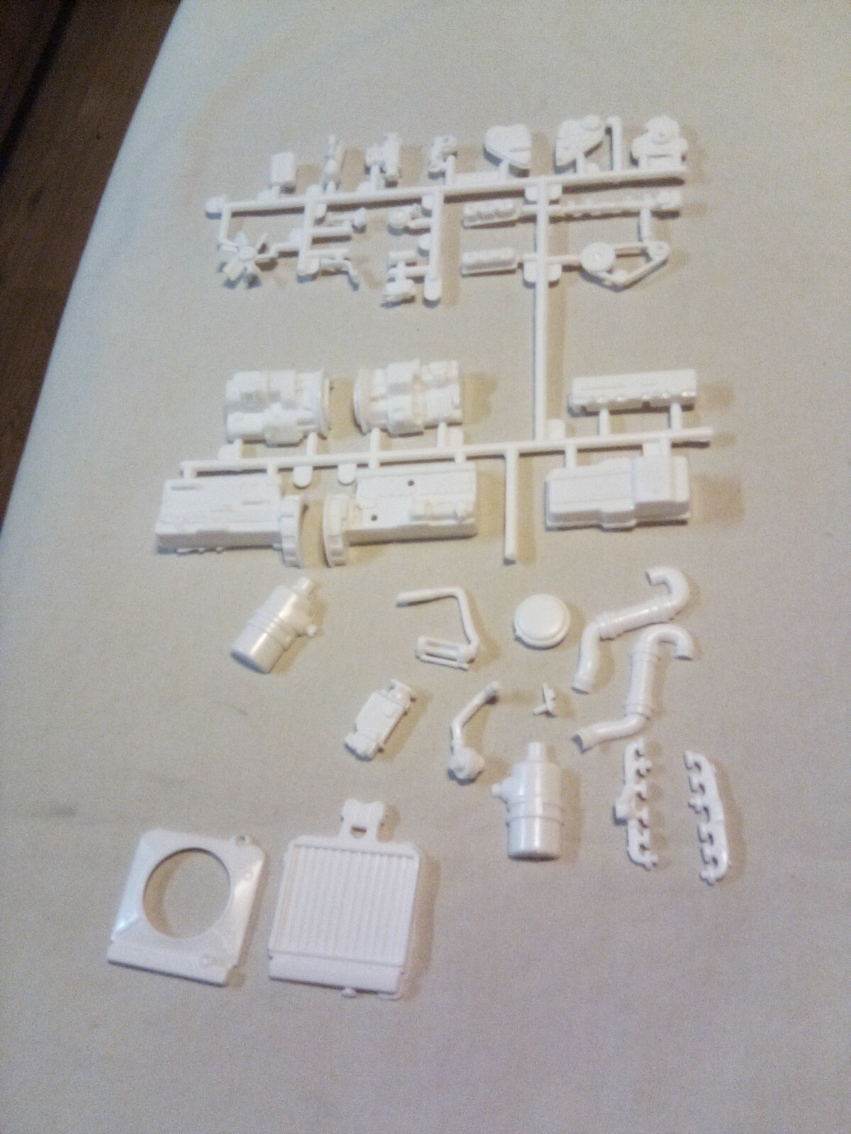 1/25 Amt Mack MaxyDyne Engine EnDt-675 6 Cylinder Semi Truck Plastic ...
