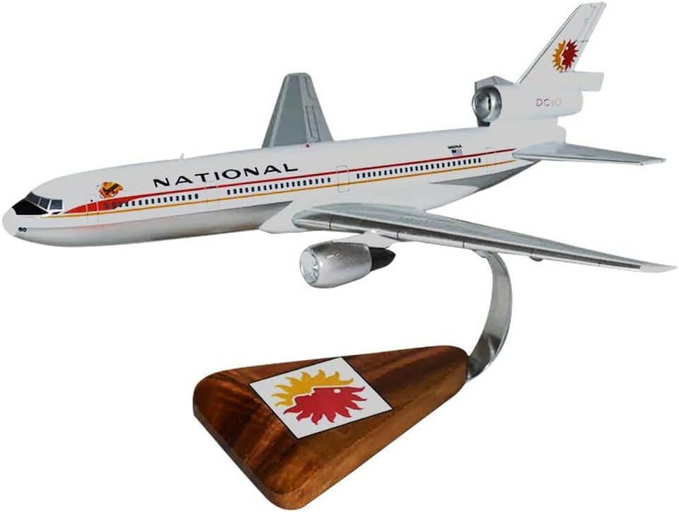 National Airlines McDonnell Douglas DC-10-30 Desk Top 1/144 Model SC ...