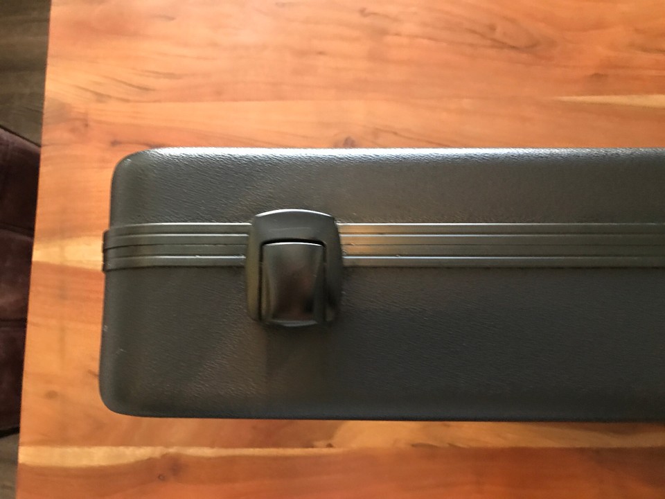 Fender Deluxe ABS Molded Case for Stratocaster/Telecaster 885978753253 ...