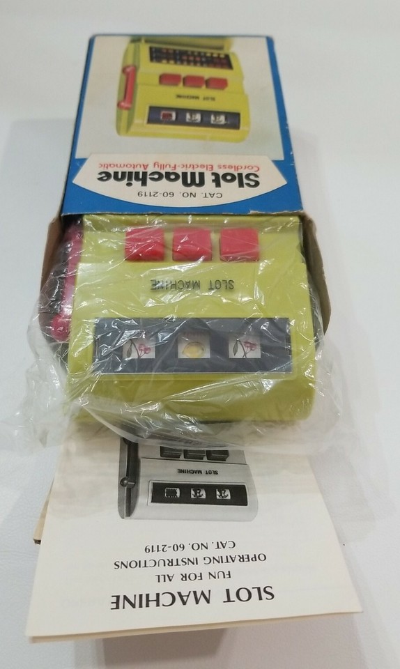 Radio Shack Slot Machine Handheld Battery operated Game WACO Parts or ...