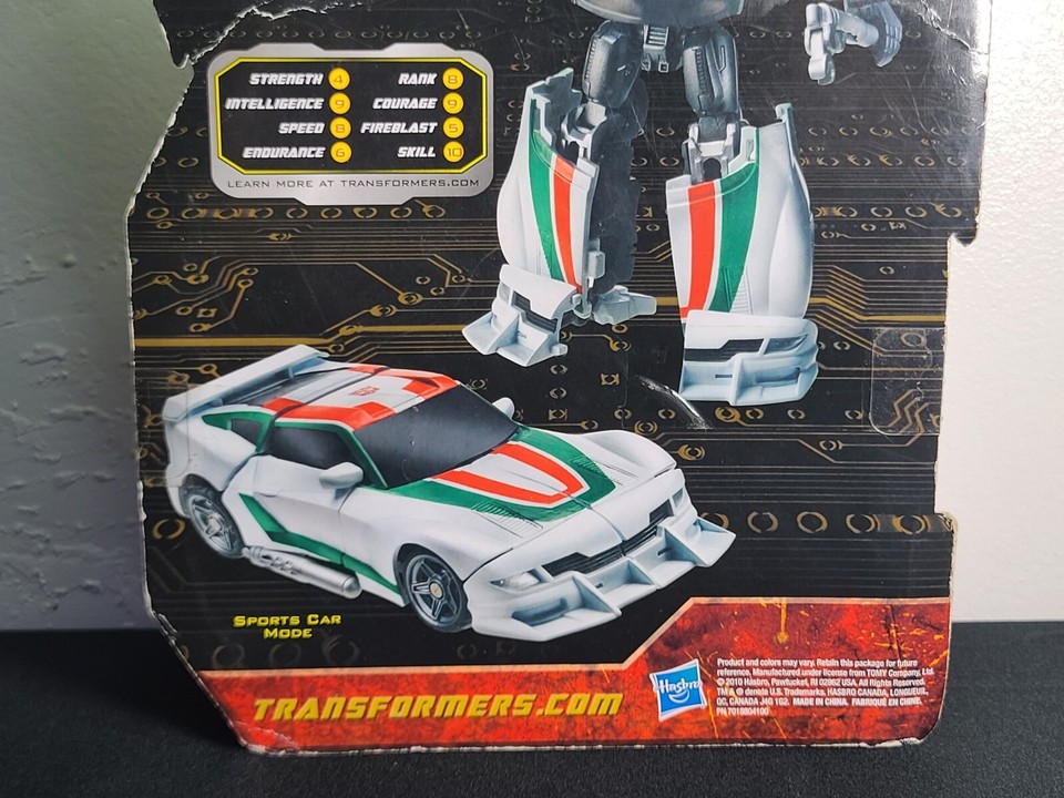 Transformers Generations WHEELJACK Deluxe Class Classics Universe MOC ...