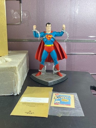 Hallmark Superman 1940 Golden Age Man Steel 10" Statue DC Figure w box ...