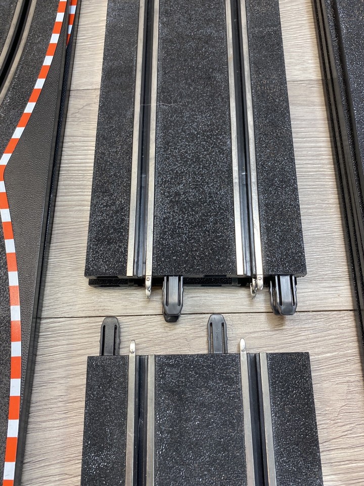 Lot of 17 SCX Compact Slot Car Track Parts 1/43 Straights, Turns ...