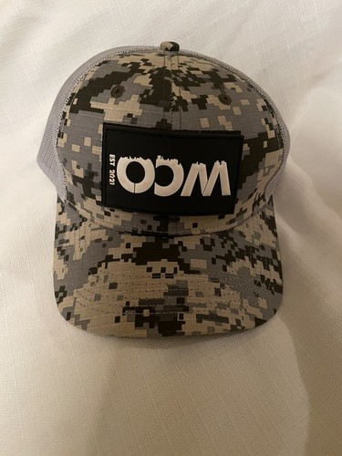 Winking Clam Outfitters Snapback Trucker Hat Cap Digital Camo Patch | eBay