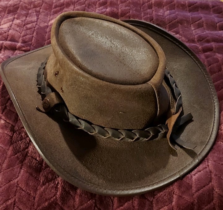 Australia's Leading Leather Hat - Handmade - BC Hats Genuine Steer Hide ...
