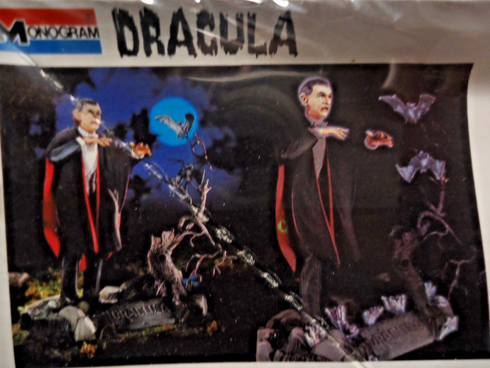 FRANKENSTEIN & DRACULA GLOW IN THE DARK MODEL KIT MONOGRAM 1983 AURORA ...