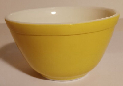 Primary Color Yellow Pyrex 1 1/2 PT Mixing Bowl #401 | eBay