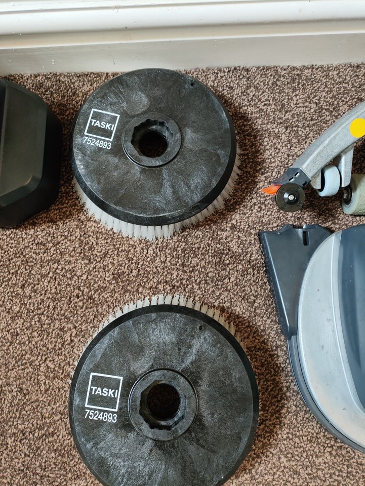 Taski Swingo 250 Battery Floor Scrubber Dryer Numatic | eBay UK
