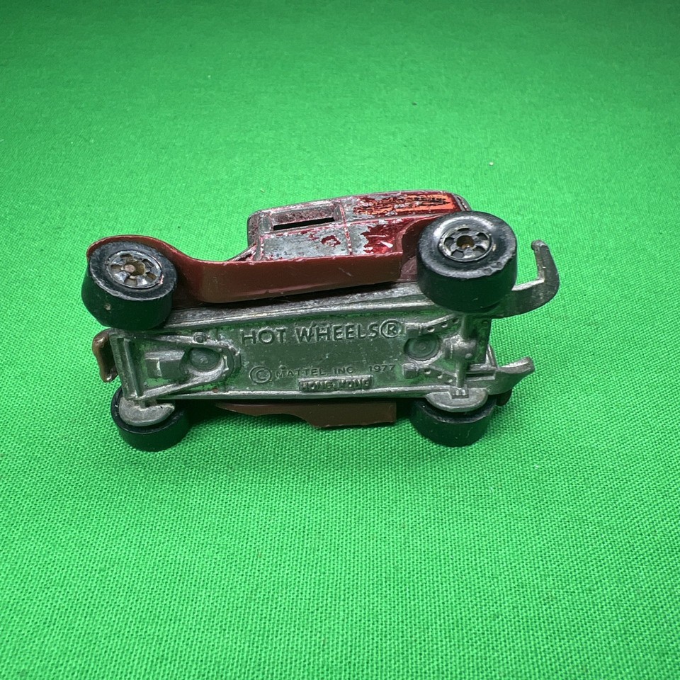 Vintage Hot Wheels Lot of 8 Redline 1960s/1970; McLaren, Peeping, Soopa ...