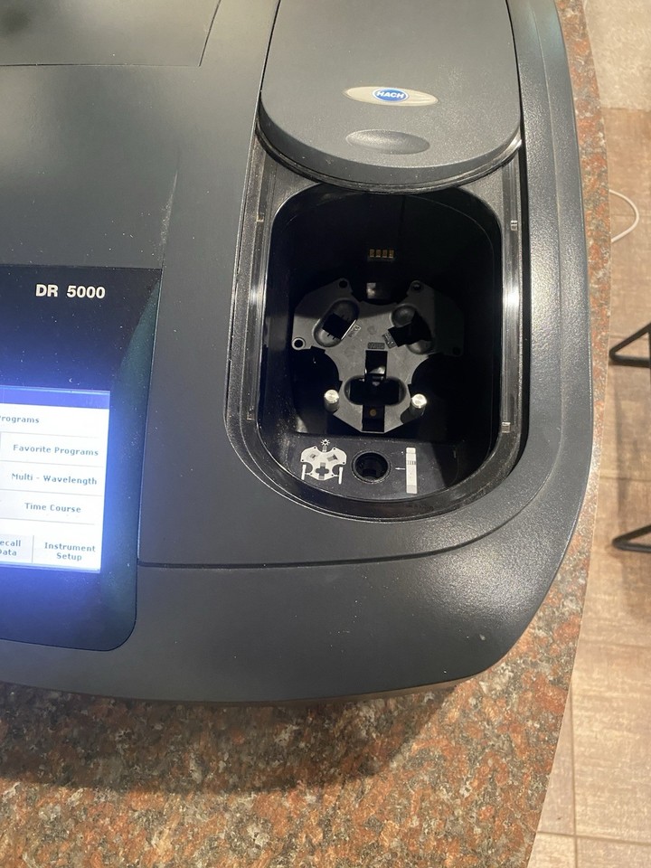 Hach DR 5000 UV-Vis Spectrophotometer, Great working condition | eBay