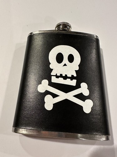 Wink Skull And Crossbones Flask 7 oz. | eBay
