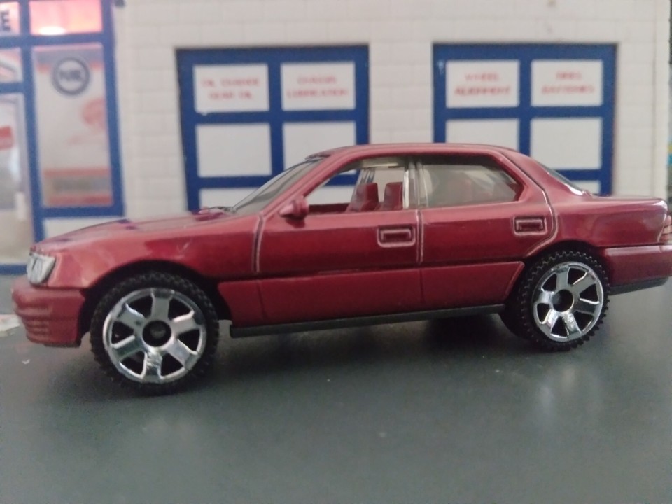 MATCHBOX 2025 5 PACK MBX JAPAN CRUISER's II 1994 LEXUS LS400 RED LOOSE ...
