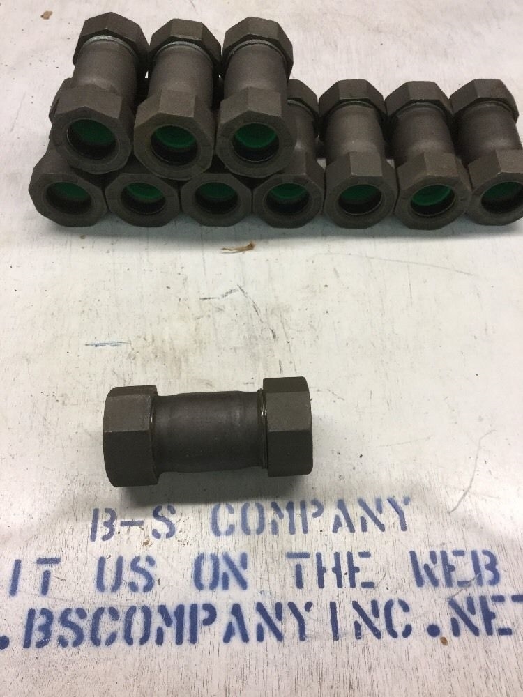 DRESSER Style 90 Compression Coupling 1-1/4" For Joining Plain End ...