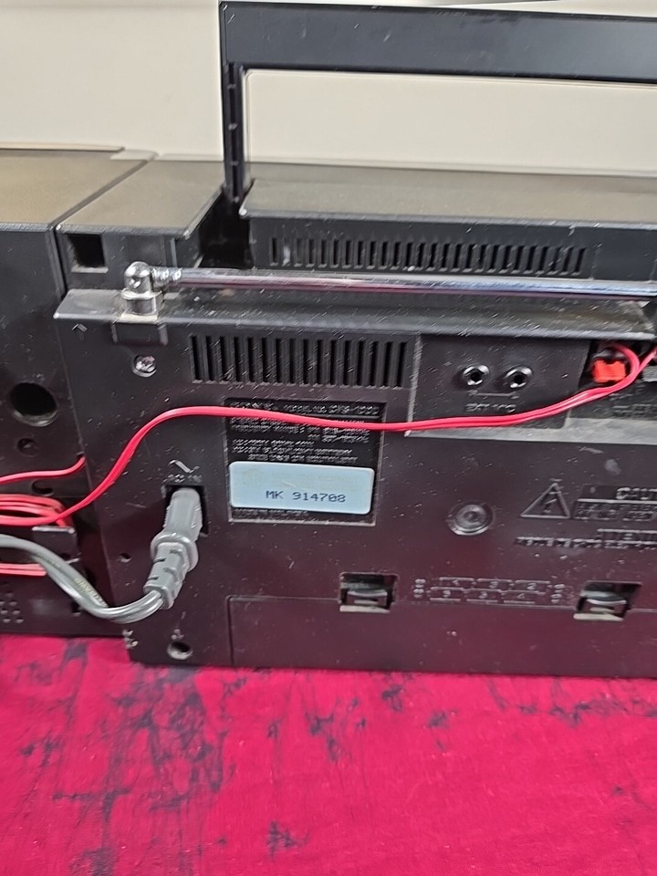 Sony CFS-1000 AM FM Radio Cassette Player Recorder Vintage Boombox | eBay
