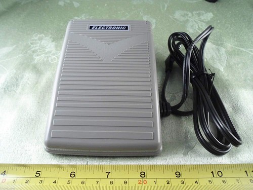 Foot Control Pedal #4C-337B for Singer 9940, 9960 Quantum Stylist ...