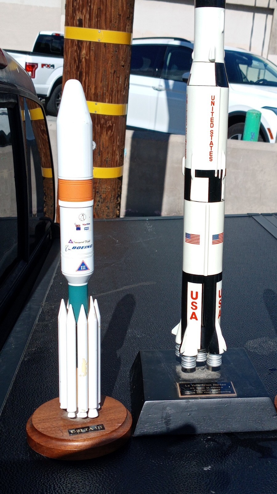 Boeing Delta III Saturn V Space Rocket Model Painted White Black Orange ...