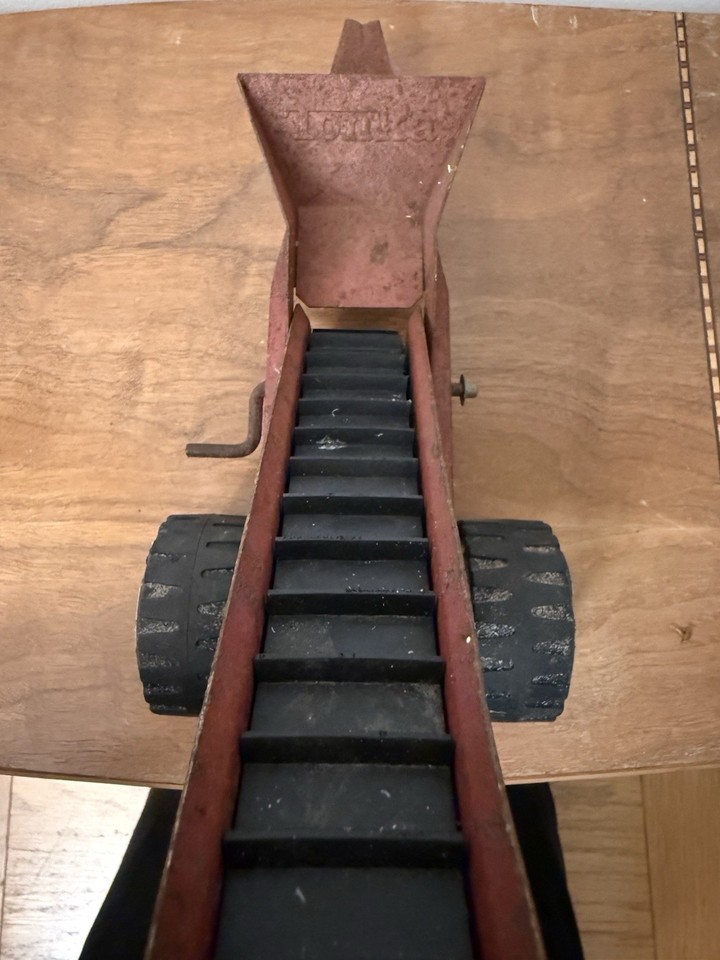 Vintage 1960s Tonka Toys Pressed Steel Rusty Red Sand Loader Trailer VG ...